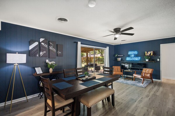New - Moody Bbq Retreat W/covered Patio - Jackson, MS