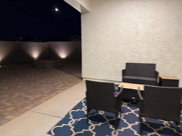 3-bedroom Building In Phenomenal Surprise With Wifi, Ac - Glendale, AZ