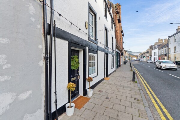 Perfect For Families Or Active Getaways In The Heart Of The Tweed Valley. - Innerleithen