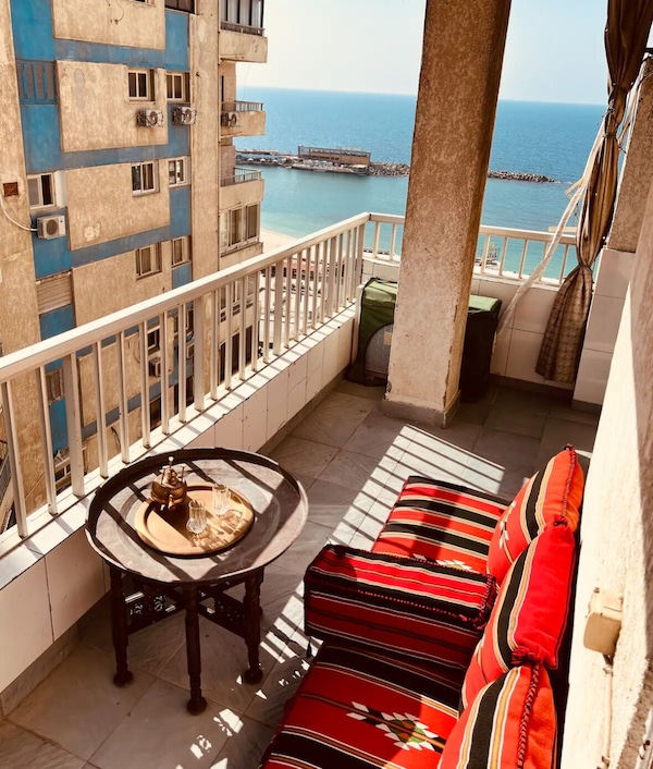 Charming 2-bedroom Apartment With Wifi, Ac In Gorgeous Alexandria Governorate - Aleksandrija