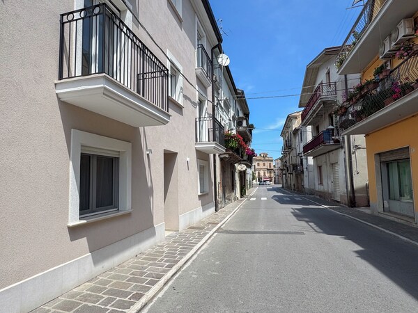 La Dimora Del Borgo - Appartamento "La Corte" - San Vito Chietino