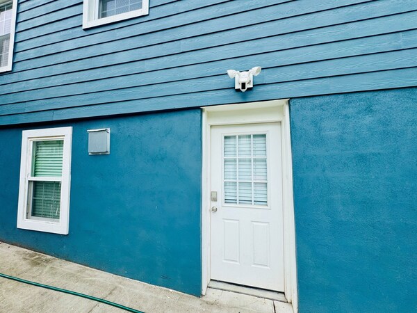 New! Fully Stocked & Spacious Studio In Spartanburg, Sc! - Lake Craig, SC