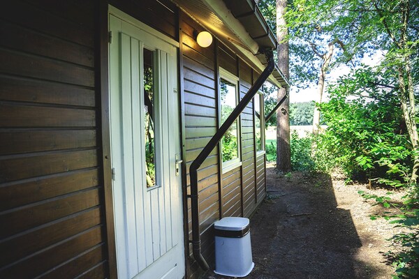Cozy Summer Cottage In Forest And Overlooking Meadow - Baarn