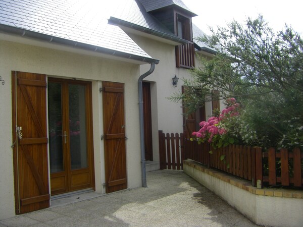 Charmant Studio Tout éQuipé - Langueux