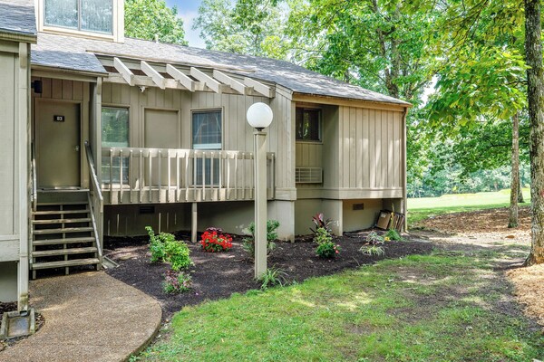 Beautiful Golf Front Condo In Crossville, With Wifi, Ac. Washer-dryer. Live Tv. - Fairfield Glade, TN