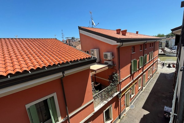 Cn014 - Cesenatico, Brand New Three-room Apartment On The Canal Port - Cesena