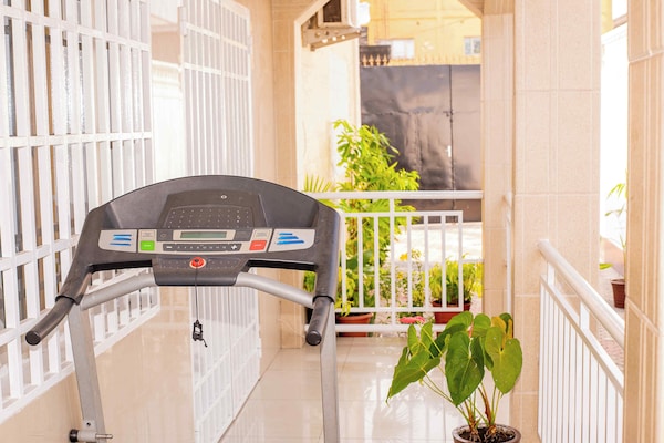 La Casa Des Fleurs, A Warm And Welcoming Place, Ideal For Families, Solo Travelers, Etc. - Kinshasa