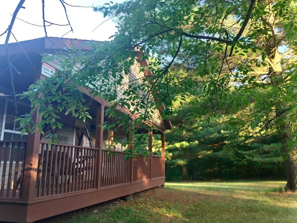 Charming 3-bedroom Cottage In Oxford With Wifi And Ac Close To Wisconson Dells - Wisconsin