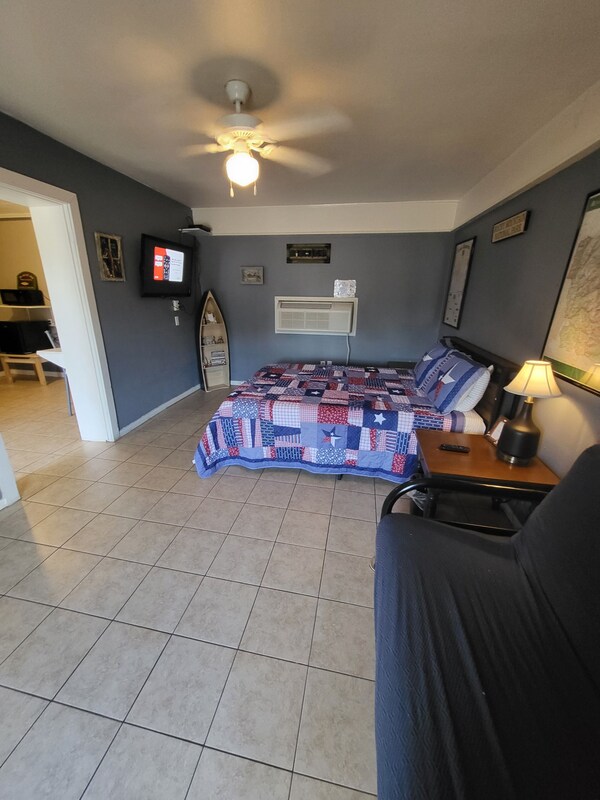 Fisherman's Suite - Kingsland, TX