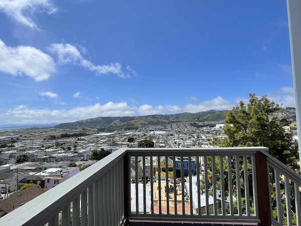 Luxurious New Built 3br/3ba Home-easy Acess To Sfo Freeways North And South Bay - San Francisco, CA