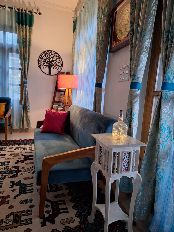La Maison, Bir (A Boutique Bed And Breakfast) - Bir