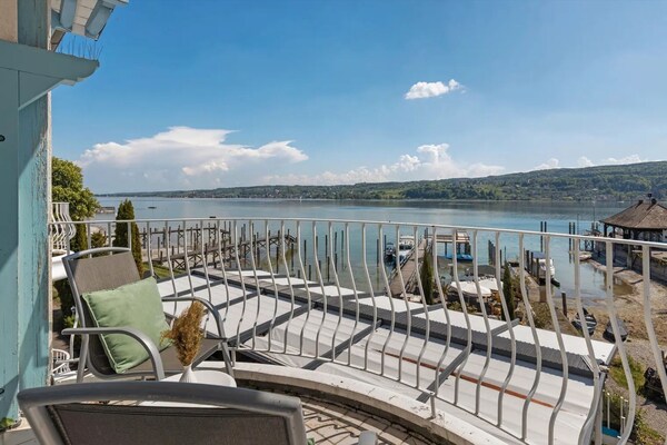 Room 'Mit Seeblick Und Balkon' With Lake View, Shared Terrace And Wi-fi - Konstanz
