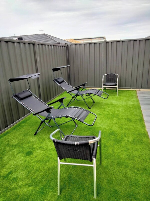 Modern & Cosey 4bedroom House Walk To Beach - Queenscliff