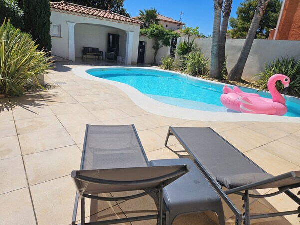 Maison Provençale Idéale Pour Des Moments En Famille - Lunel