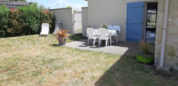 Gite A La Campagne Pays De Loire, A Proximite De Nombreux Sites Prestigieux - Thouars