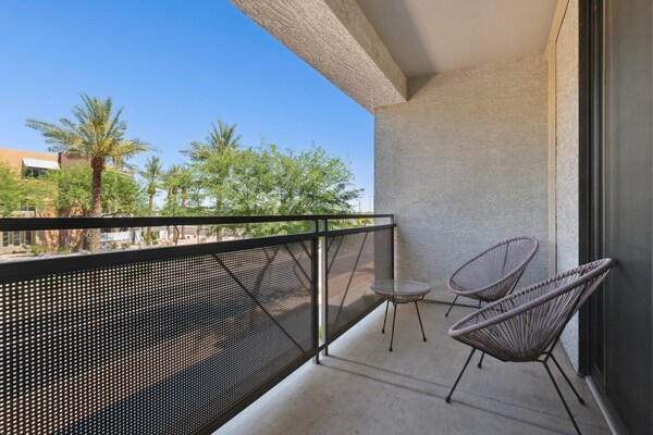 Cozysuites Glendale - Westgate W Pool! 15 - Avondale, AZ