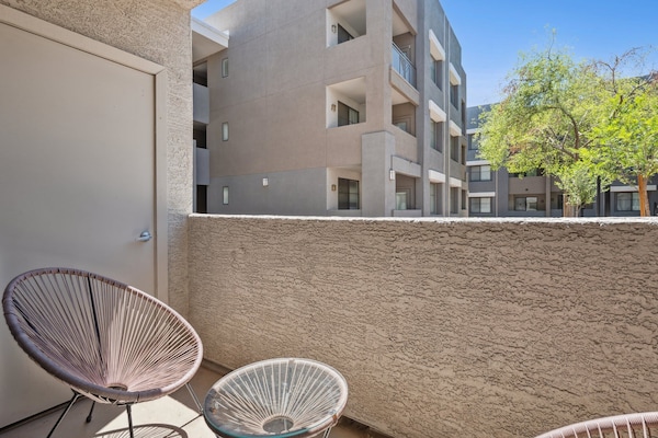 Cozysuites Glendale - Westgate W Pool! 18 - Glendale, AZ