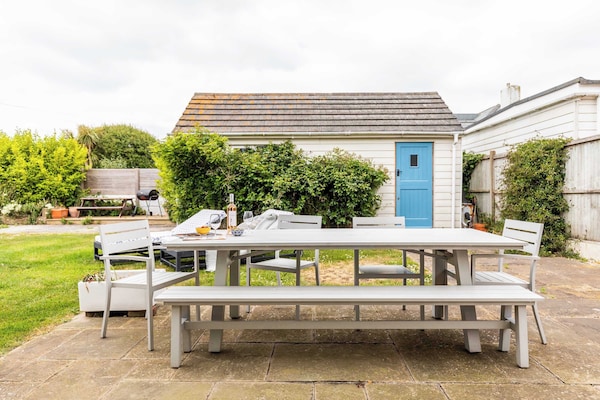 Family-friendly Beach House - West Wittering
