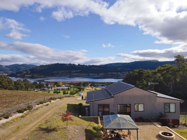 Huon Heights Hideaway At Cygnet Coast - Huonville