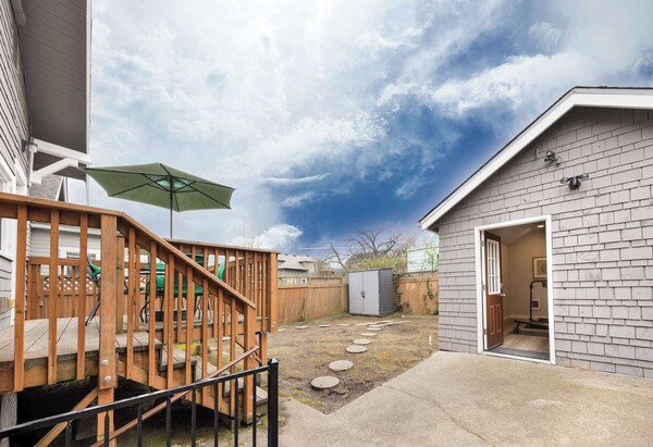 Pet Friendly 1br Basement W/gym |Near Uw &Hospital - Seattle, WA