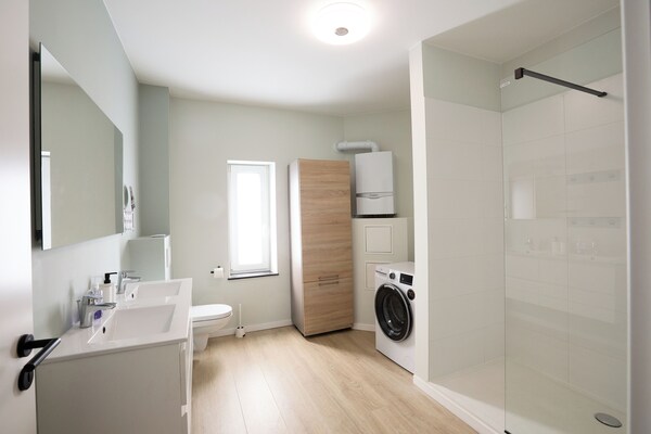 2bed Apartment Close To The Center Of Liege - 리에주