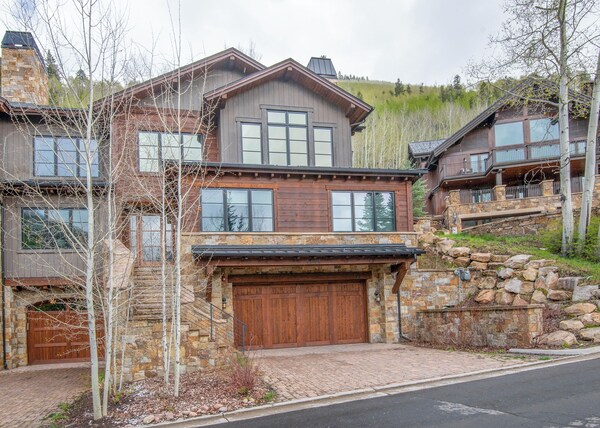 ️ Vail Chalet  Luxury 4br Home In Vail Cascade - Vail, CO