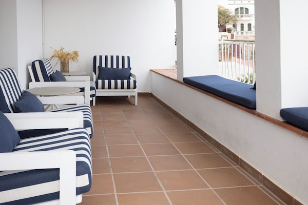 House In The Sea, Calella - Pals