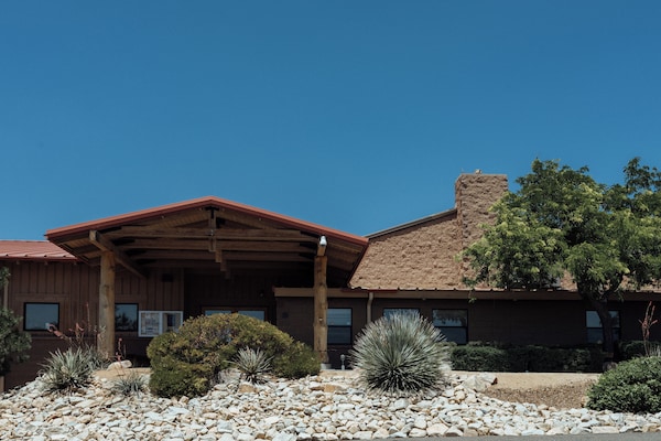 2 Historic Units Steps From Downtown Prescotts Best Attractions - Prescott, AZ