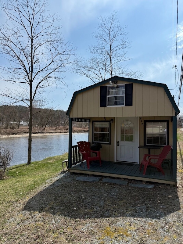 Riverside Cabin - Great Location, Beautiful Views. - New Hampshire (State)