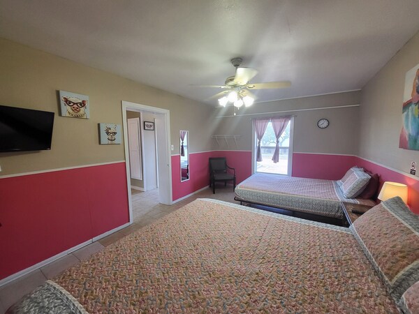 Pinkie Pie Suite At The Hcl\nwelcomes All - Lake Buchanan, TX