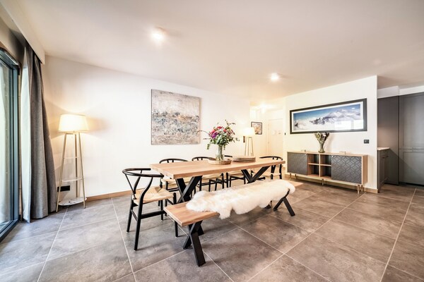 Mathilde  Stylish Alpine Escape In Les Houches - Les Houches