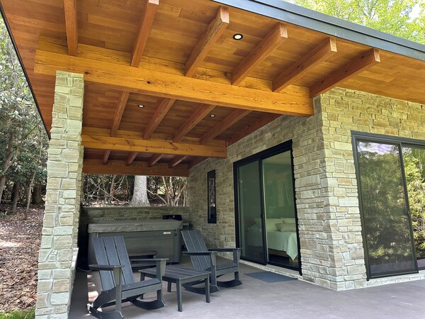 Brand New Completed June 2025 With Hot Tub And River - Marion, VA