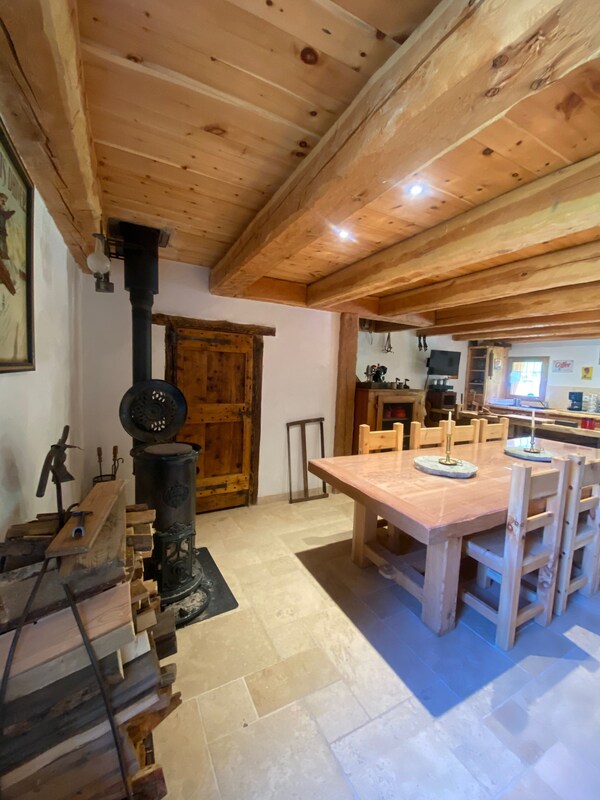 Quiet, Authentic Chalet In The Heart Of The Queyras, Ideal For A Truly Relaxing Break - Saint-Véran