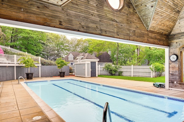 1 Mi To Mohegan Sun: Studio W/ Pool Access - Norwich, CT