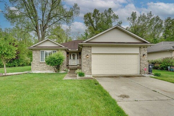 Pets Welcome: Convenient Family Home In Westland! - Livonia, MI