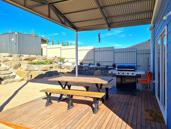 Azure Haven Holiday Home, Moonta Bay - Moonta