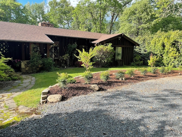 4-bedroom House In Beautiful Rogue River Oregon With Wifi, Ac. - Rogue River, OR