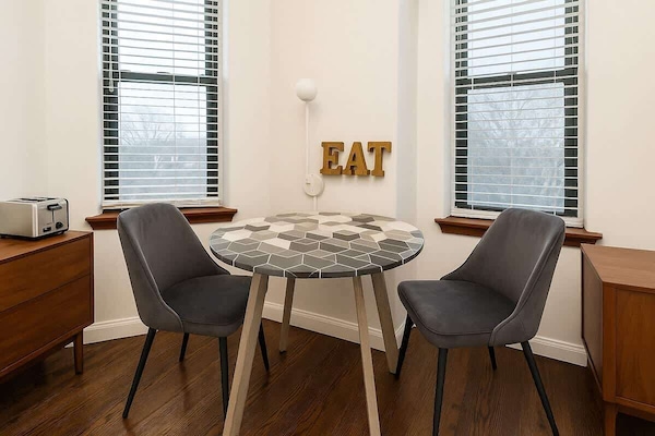 Cozy Well-equipped Studio Apt - Beverly - Chicago