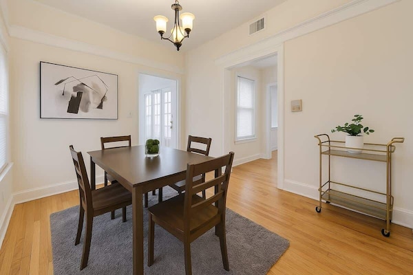 Cozy & Inviting 2br Apartment - Bucktown - Chicago