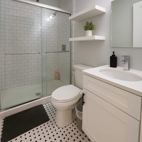 Bright & Roomy 4br In Pilsen - Burbank, IL