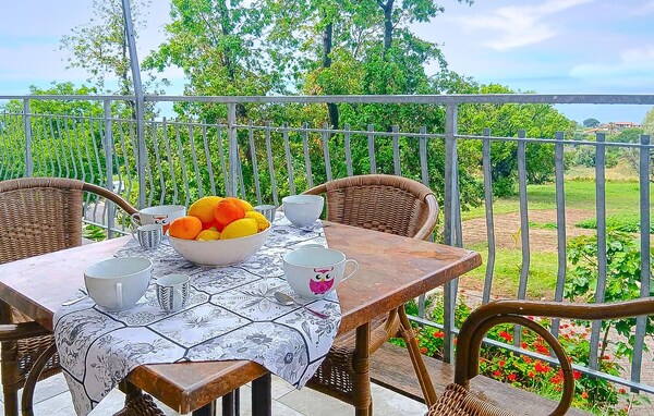 Precioso Apartamento De 1 Dormitorio En. - Tropea