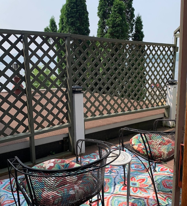 The Apple Tree Lodge One Bedroom Retreat Apt. 2 - Adirondack, NY