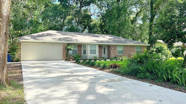 Renovated 3br, 2ba Home In Top Neighborhood Just Minutes From The Beach. - Jacksonville, FL