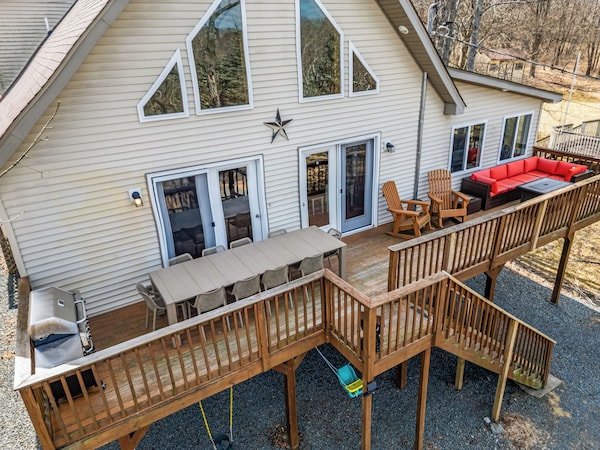 Spacious 4-bedroom 4-bathroom House With Wifi, Ac In Peaceful Lake Ariel - Lake Ariel, PA