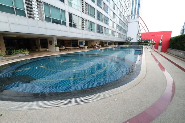 Sukhumvit 13 /5mins Walk To Bts Nana / City Center Tss - Bangkok