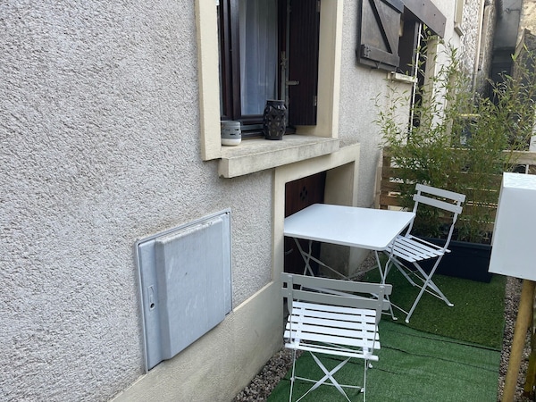 Detached House In Quiet Village On The Edge Of The Seine And Fontainebleau Forest. - Melun