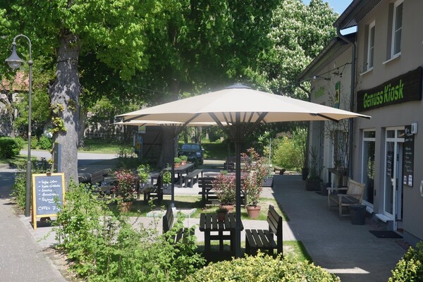 Apartment 'An Der Dorfkirche' With Shared Garden And Wi-fi - Müritz