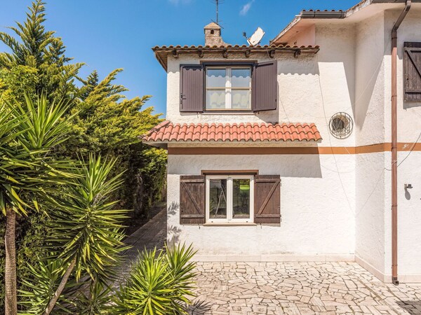 Wonderful Private Villa For 11 People With Wifi, Tv, Patio, Pets Allowed And Parking - San Felice Circeo