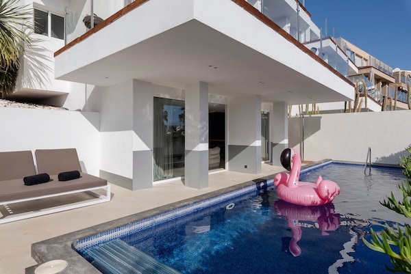 Whispers Of The Ocean Villa - Adeje