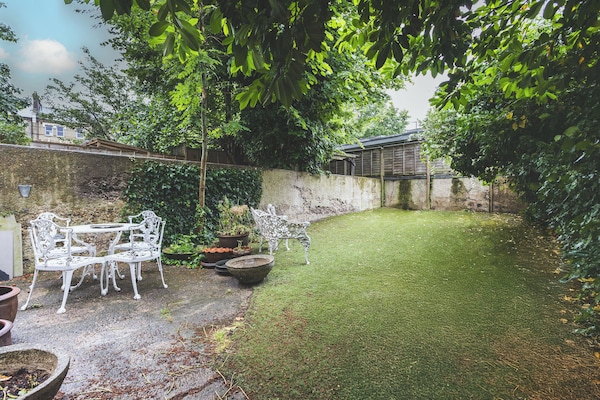 Charming Garden Flat In Central London With Free Wifi - Kingston upon Thames